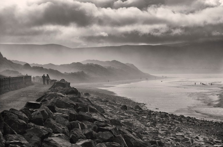 Paul Butler – NO MIDDLEMAN ART GALLERY Edge of Humanity Magazine