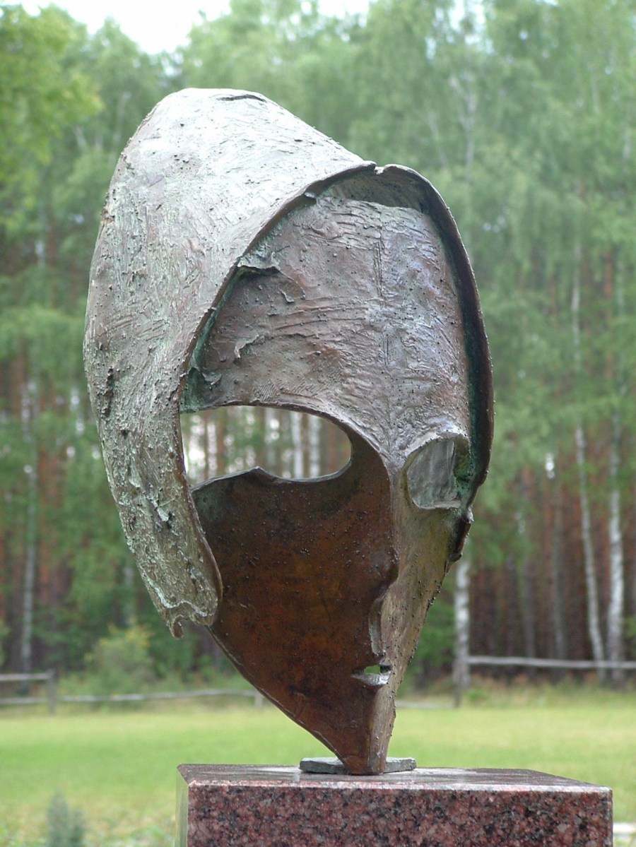 Marek Jerzy Nowakowski – NO MIDDLEMAN ART GALLERY Edge of Humanity Magazine