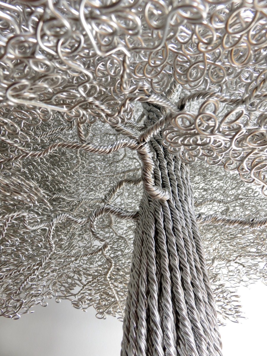 Clive Maddison – NO MIDDLEMAN ART GALLERY Edge of Humanity Magazine